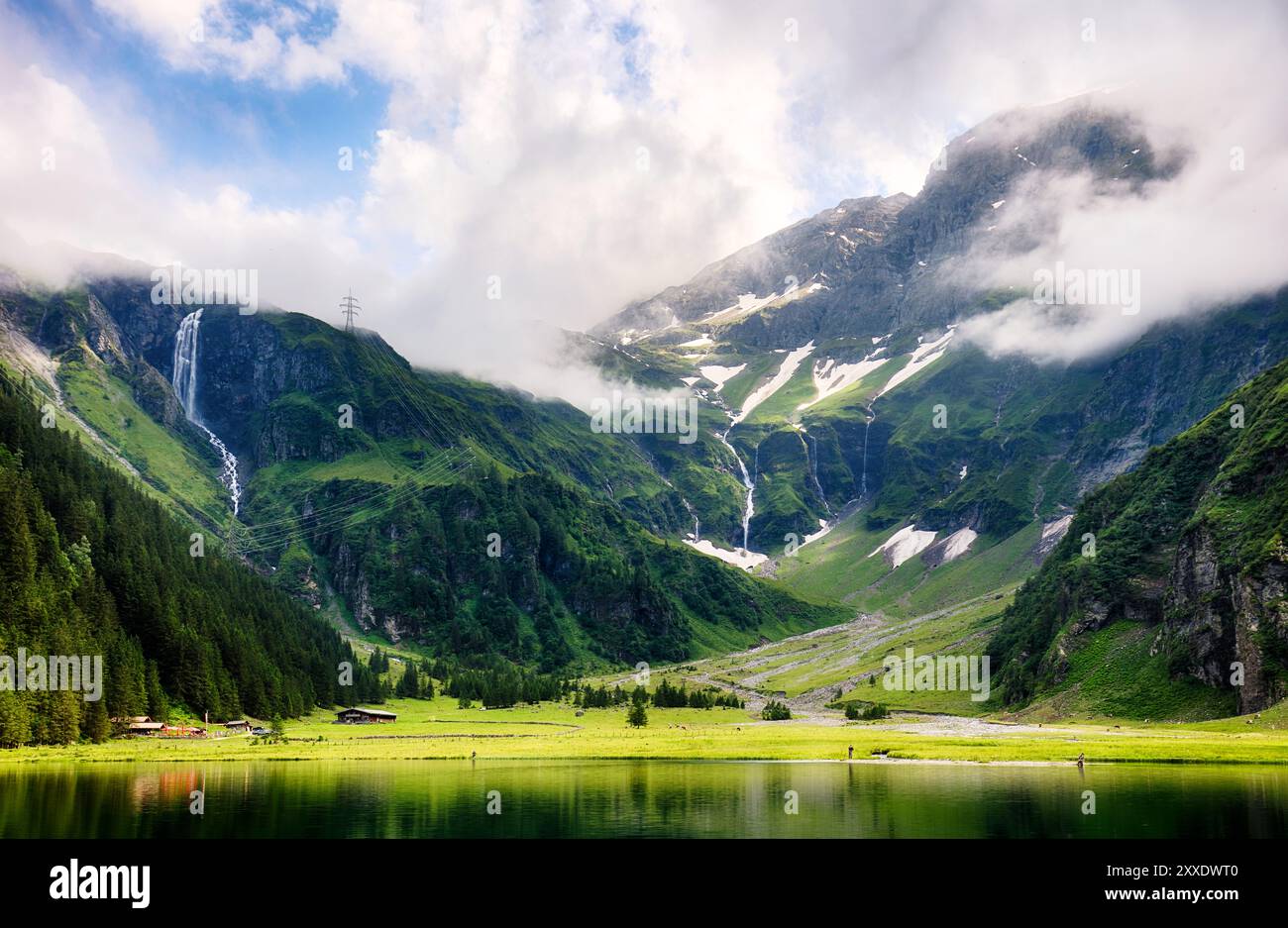 Beautiful green lake in Mountain Alps landscape, Austria - natural ...