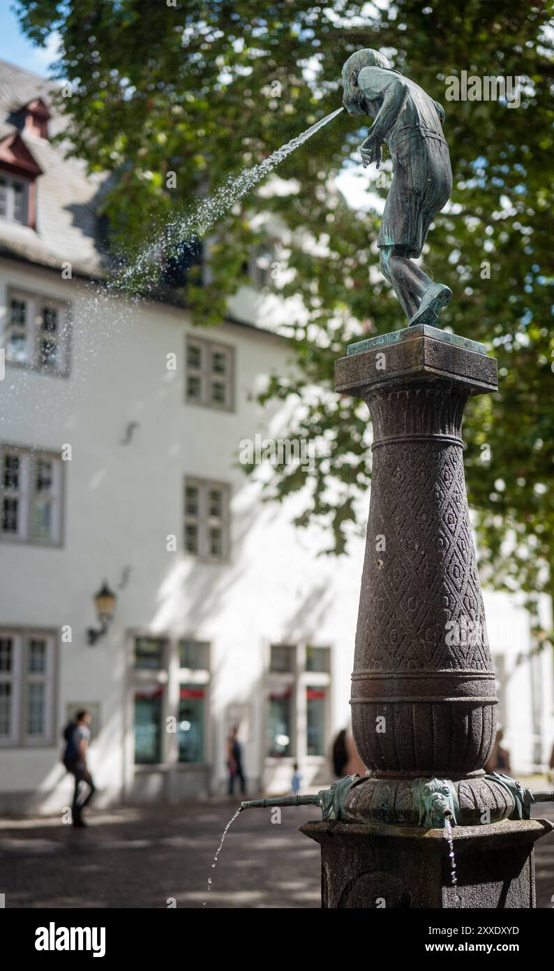 Figure at fountain called 'Koblenzer Schängel' in front of the town ...