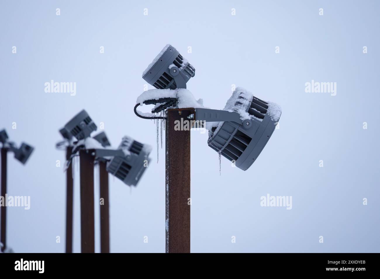 Frost covered structures hi-res stock photography and images - Alamy