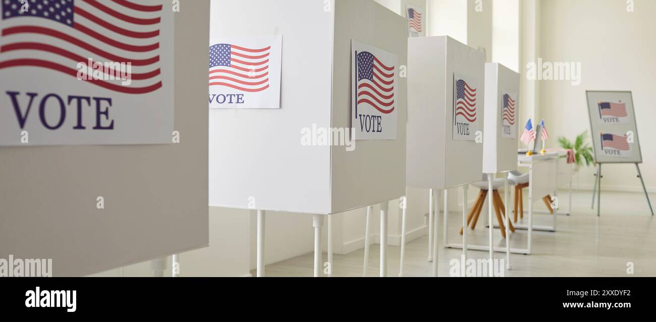 American flags booth hi-res stock photography and images - Alamy