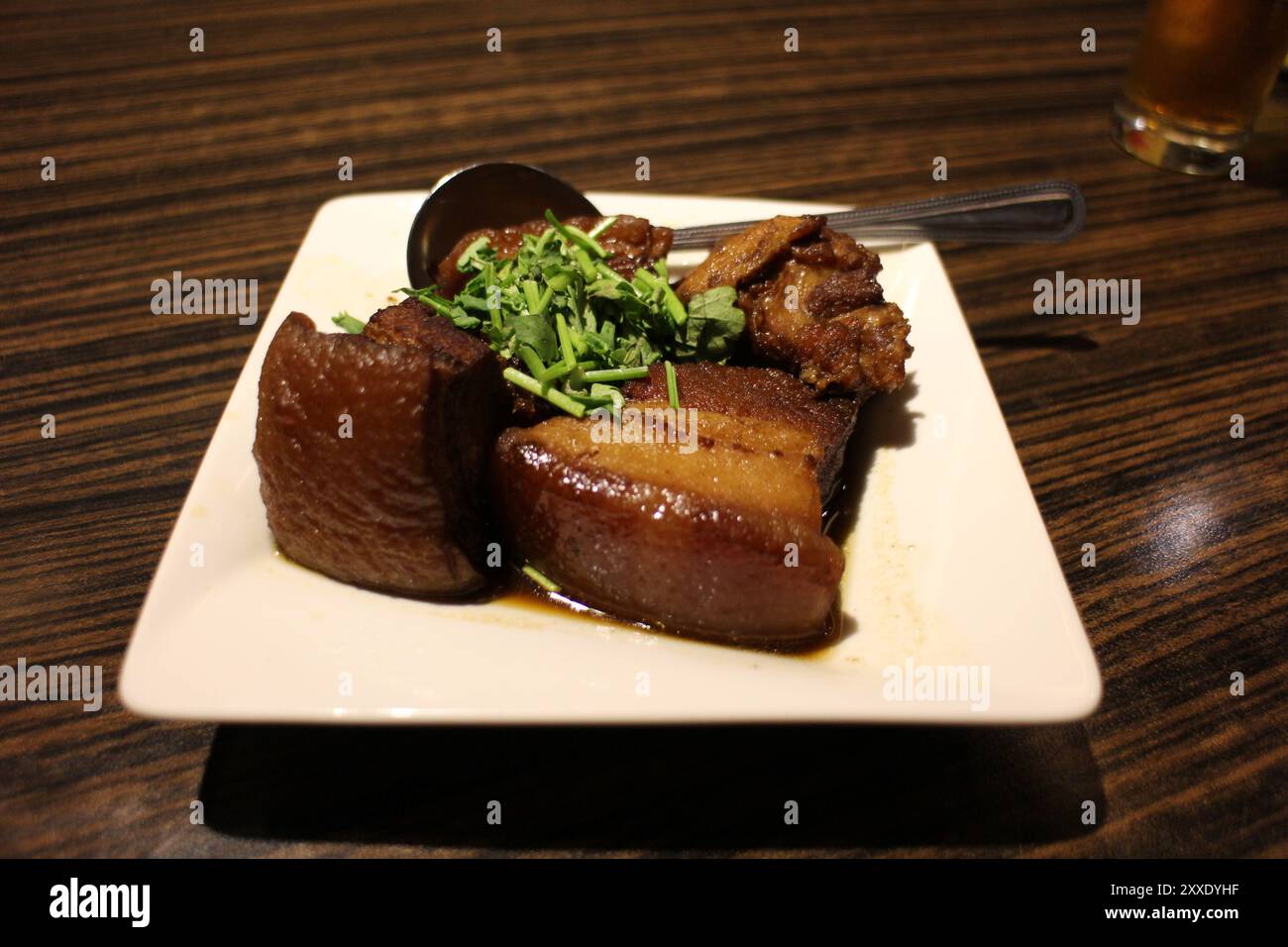 Taiwanese cuisine: dongpo pork in Taipei, Taiwan Stock Photo - Alamy
