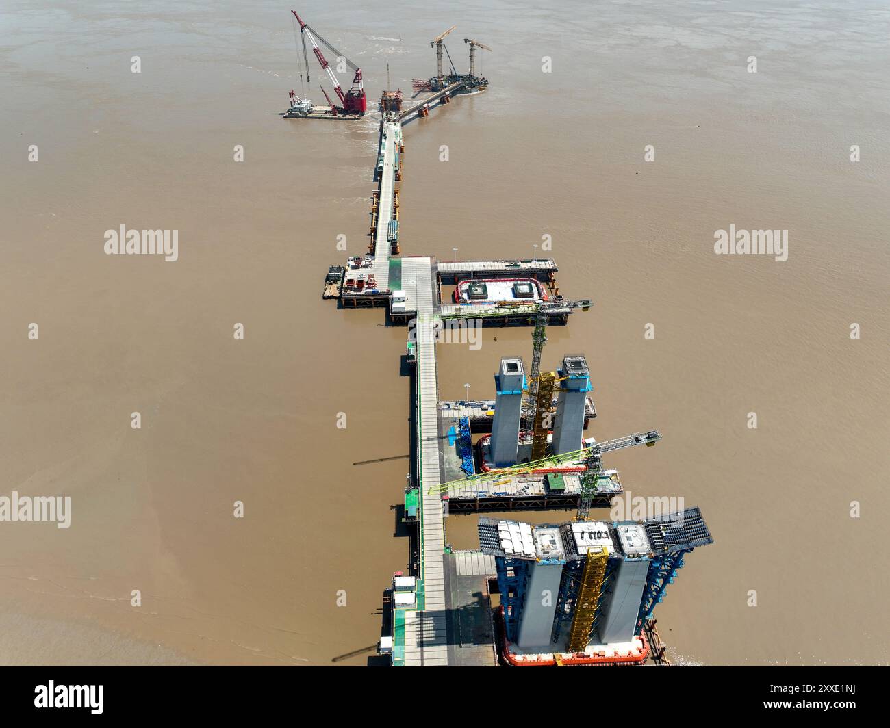 ZHOUSHAN, CHINA - AUGUST 24, 2024 - A view shows the construction of ...
