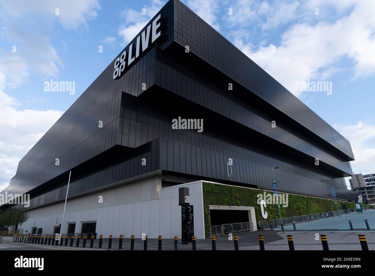 Manchester arena building hi-res stock photography and images - Alamy