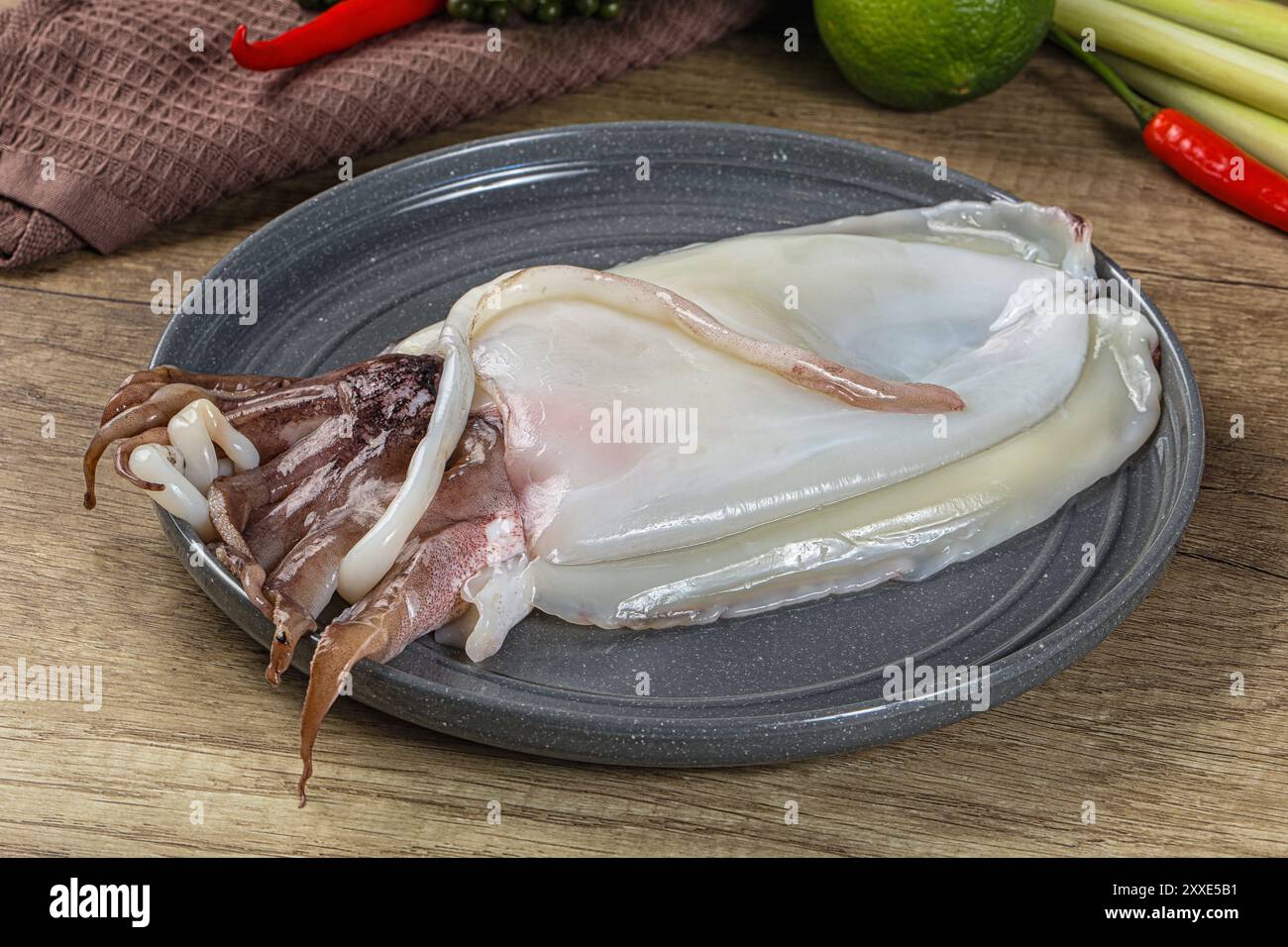 Raw fresh cuttlefish seafood for cooking Stock Photo - Alamy