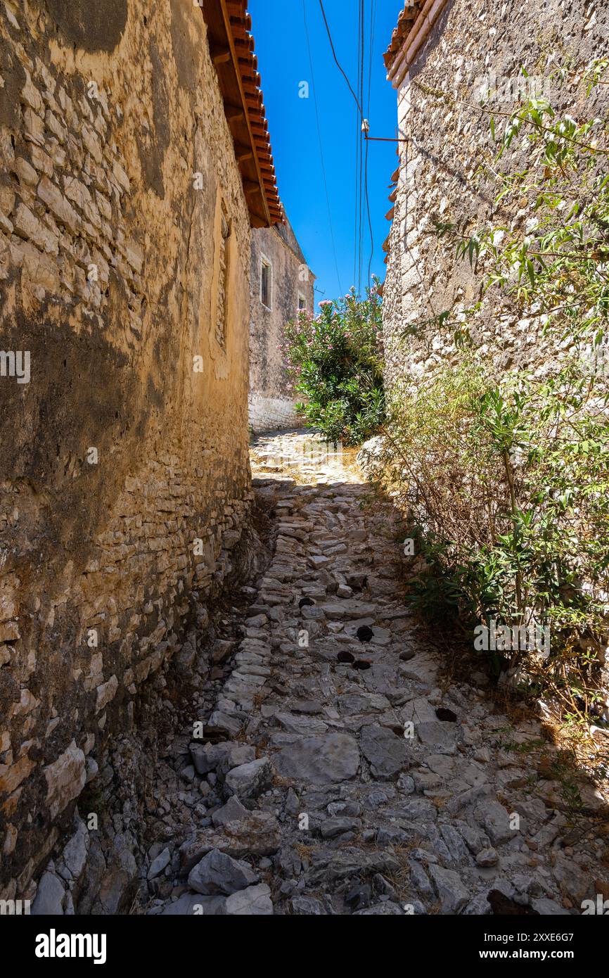 Hidden in the hills behind the coast, between the popular Porto Palermo ...