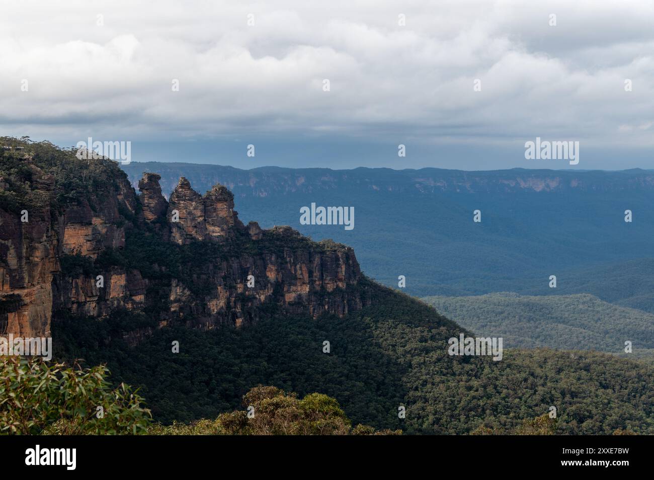 The distant echo hi-res stock photography and images - Alamy
