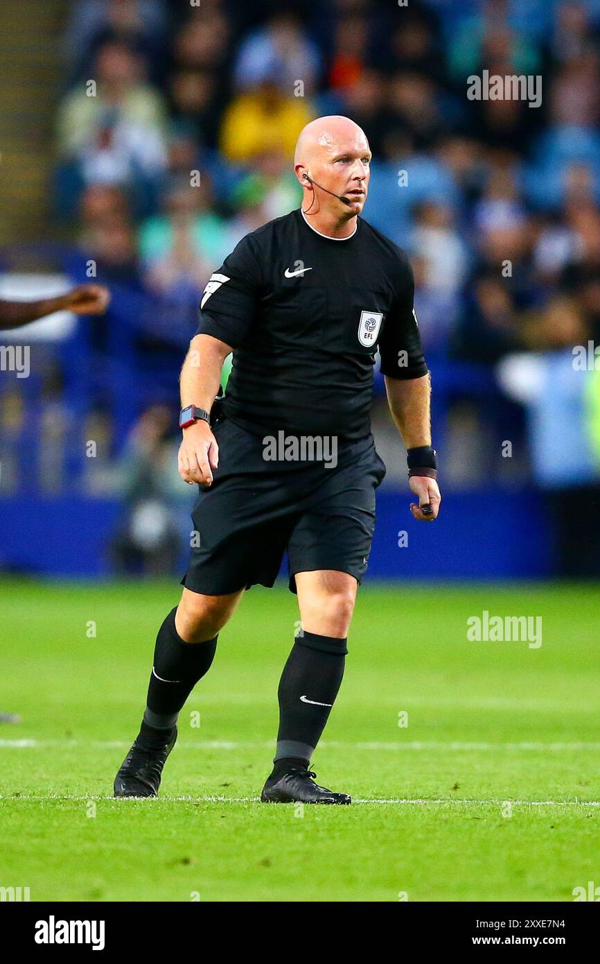 Hillsborough Stadium, Sheffield, England - 24th August 2024 Referee ...