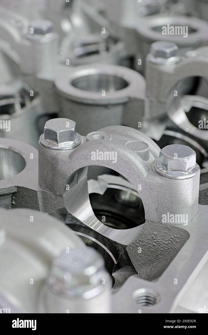 Cylinder head of an internal combustion engine with the cover removed ...