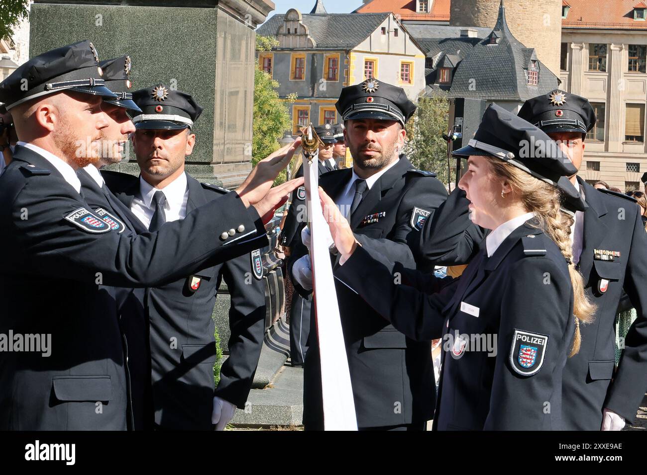 24 August 2024, Thuringia, Weimar: Thuringian police officers take the ...