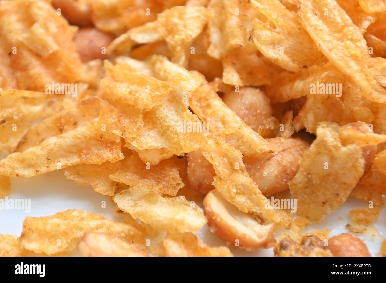 Plate of 5 chips hi-res stock photography and images - Alamy