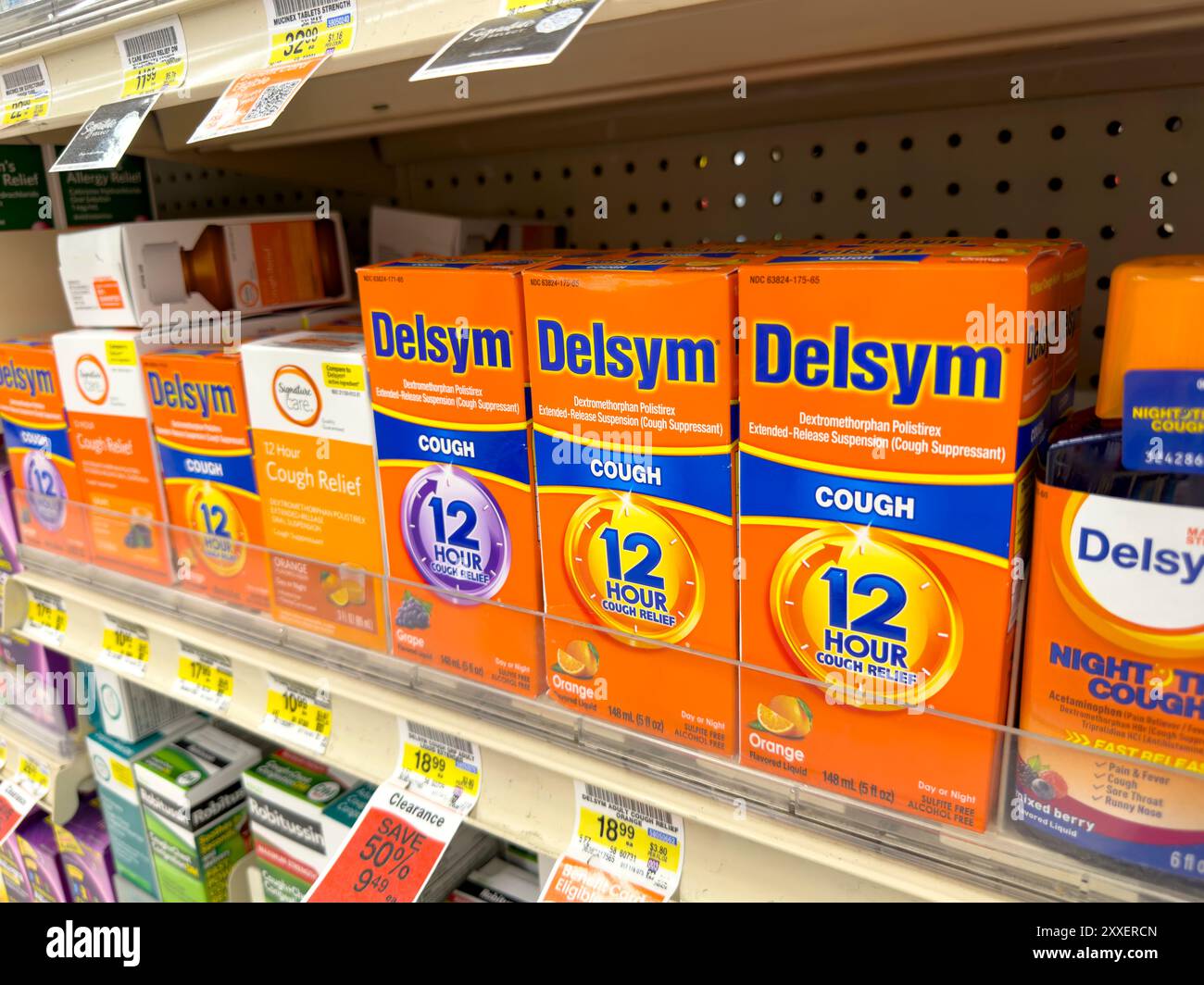 Delsym Logo Delsym Logo Transparent PNG StickPNG