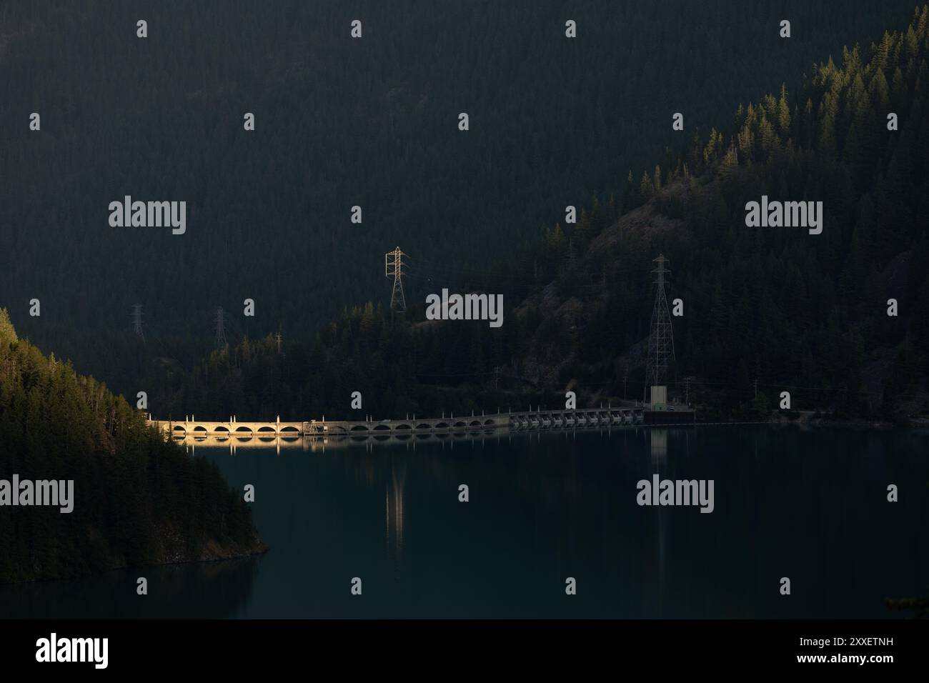 Sunline Warms The Reflecting Dam On Diablo Lake In North Cascades ...