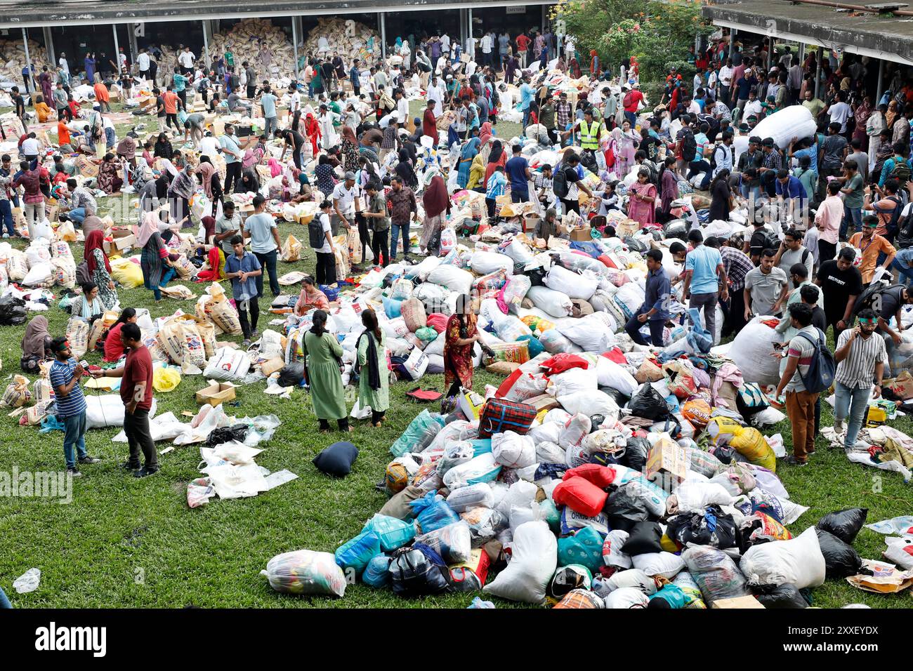 Dhaka, Bangladesh - August 24, 2024: In Dhaka University the anti ...
