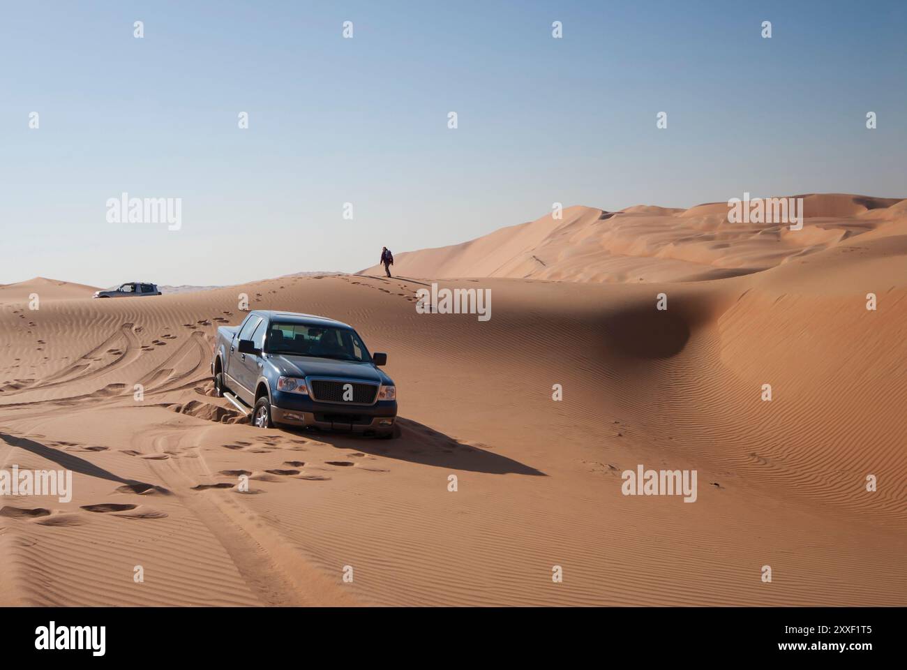 Sand traction hi-res stock photography and images - Alamy