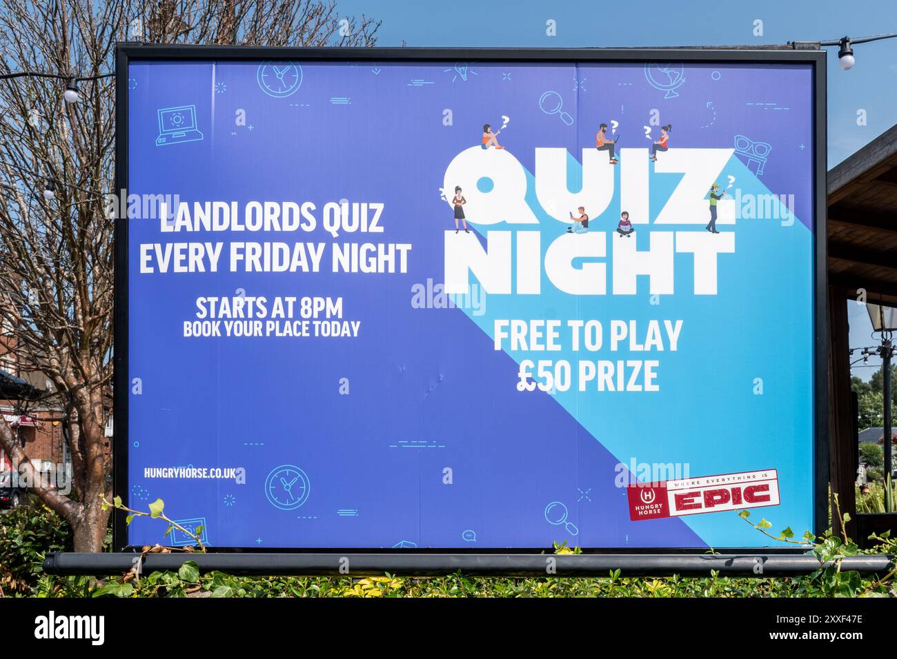 Pub quiz night sign, advert for weekly landlords quiz nights, England ...