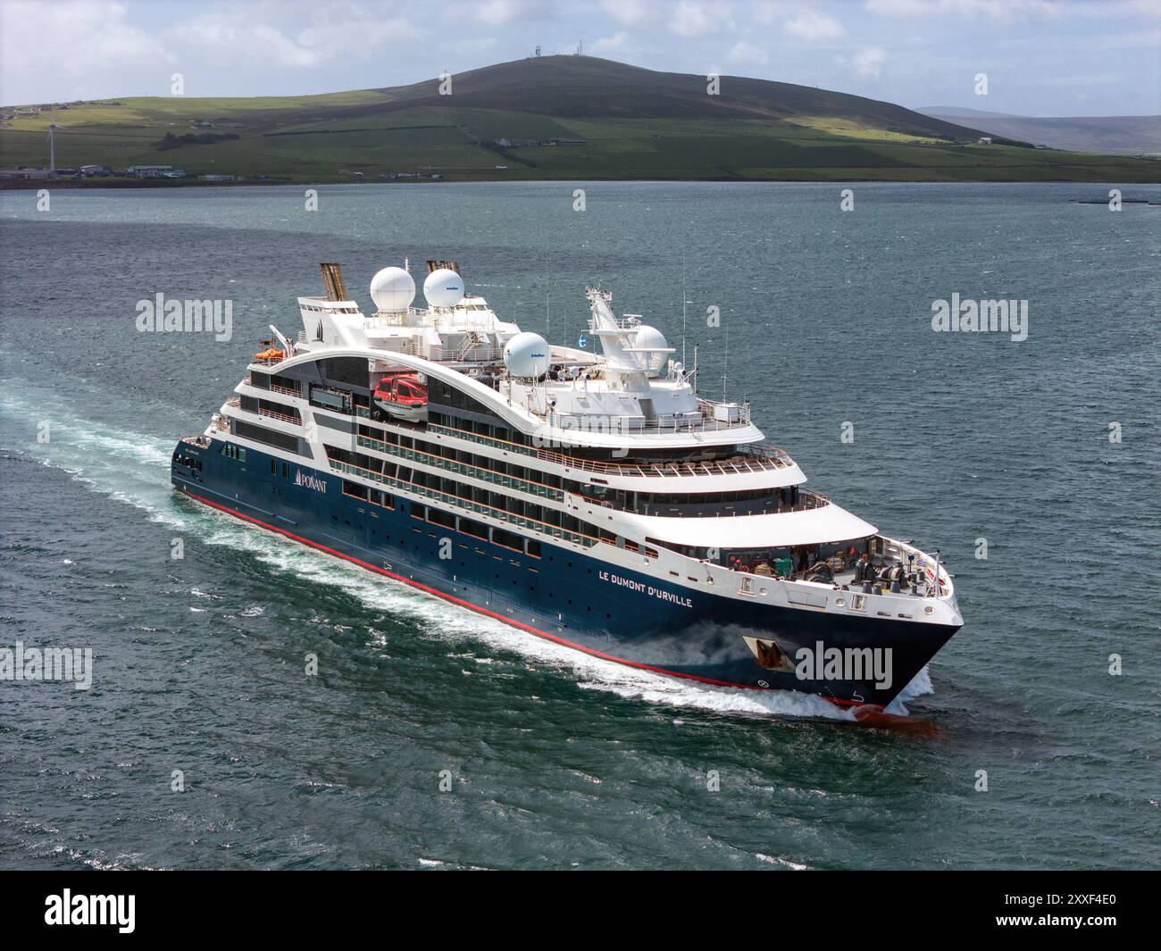 Le Dumont D'Urville is an Explorer class cruise ship operated by the ...