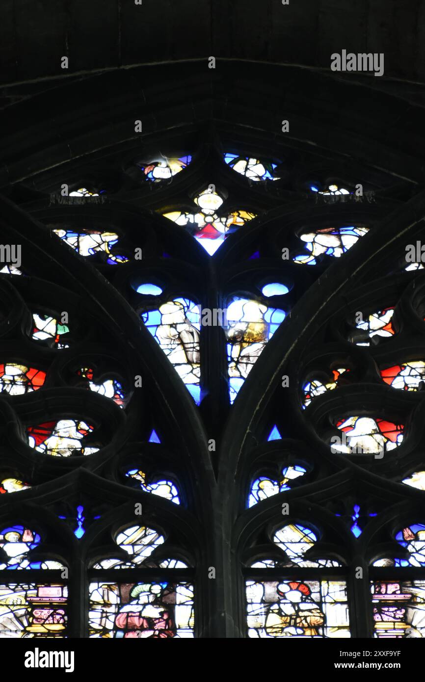 La collégiale Sainte-Waudru de Mons est un édifice religieux catholique ...