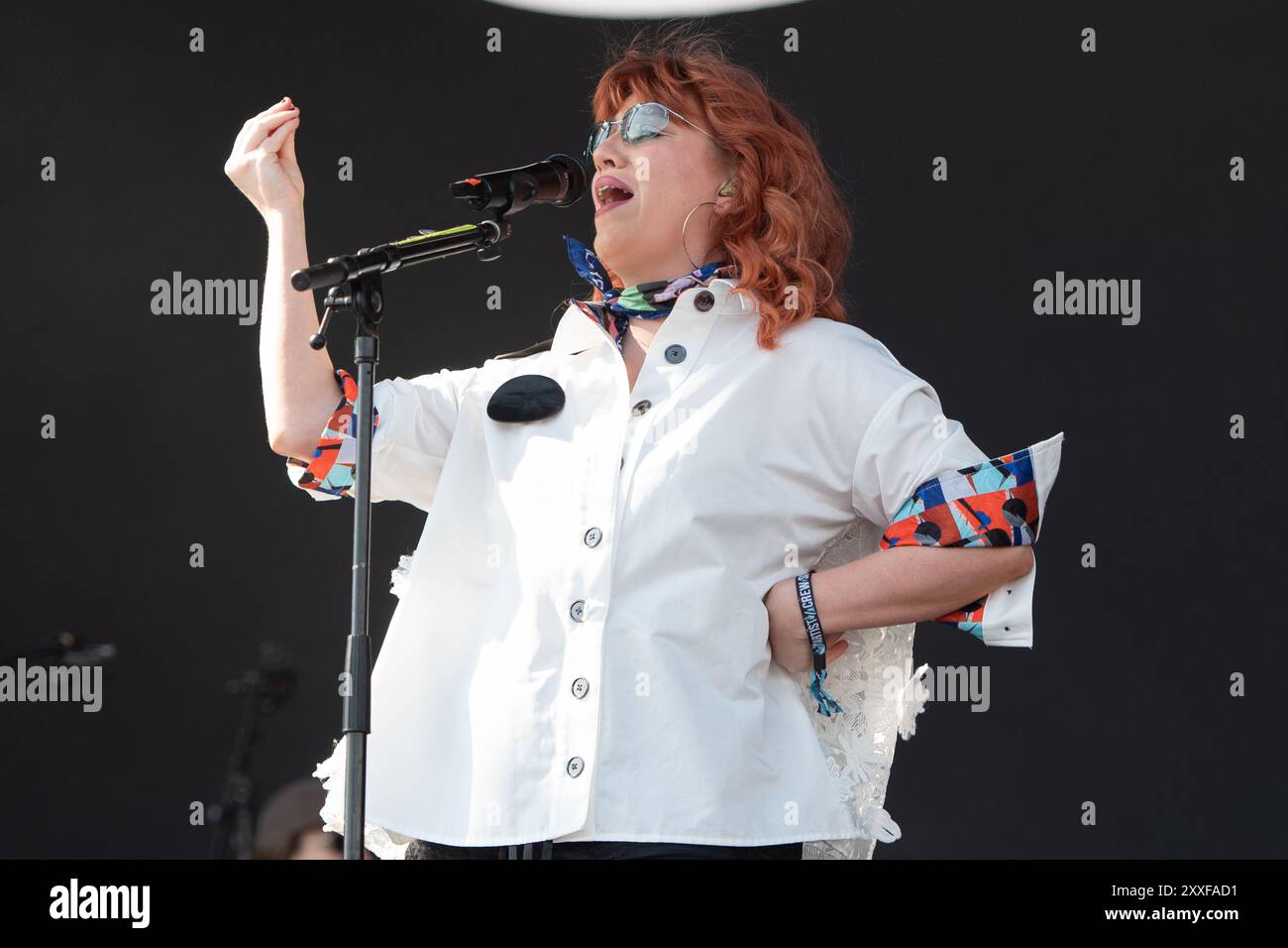 Southsea, Hampshire, UK, CMAT on the common stage at Victorious ...