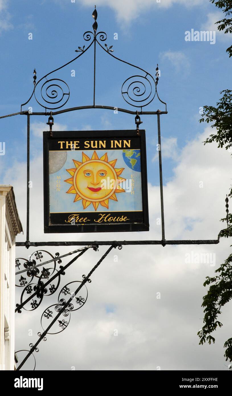 Sign for the Sun Inn, Dedham Stock Photo - Alamy