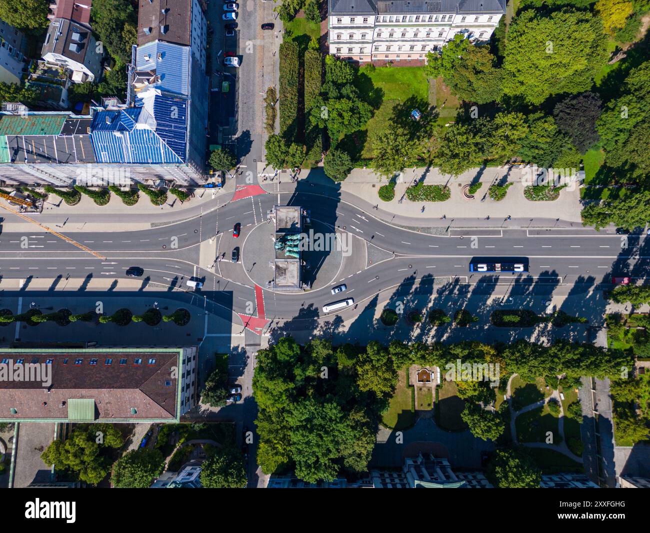 Satellite view of the Siegestor or Victory Gate in Munich Stock Photo ...