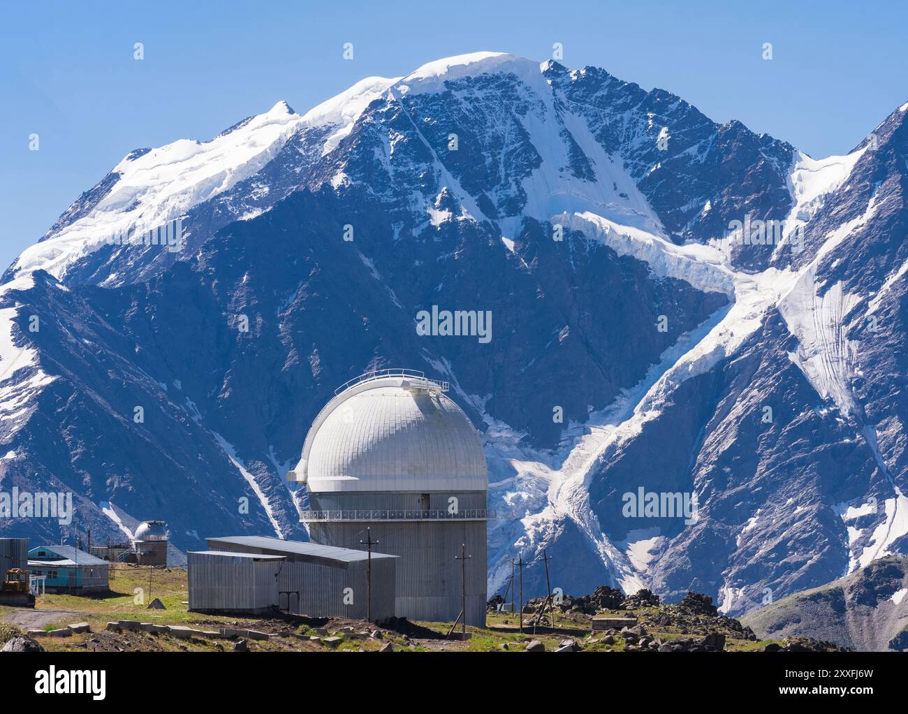 astronomical observatory in high mountainous terrain Stock Photo - Alamy