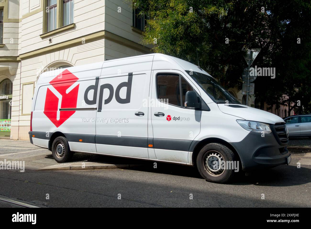 Dpd logo hi-res stock photography and images - Alamy