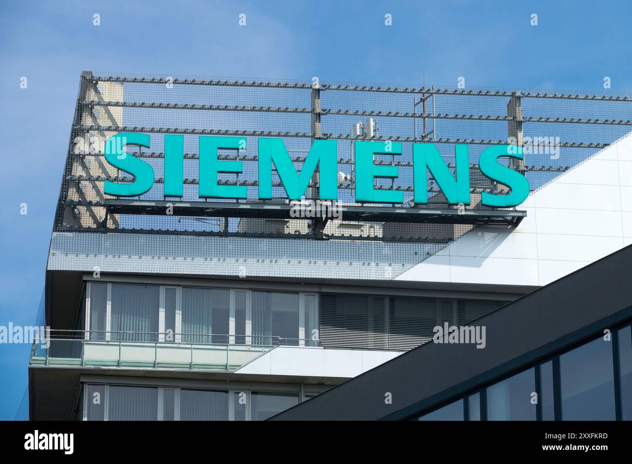 Logo Siemens sign on building Siemens office Stock Photo - Alamy