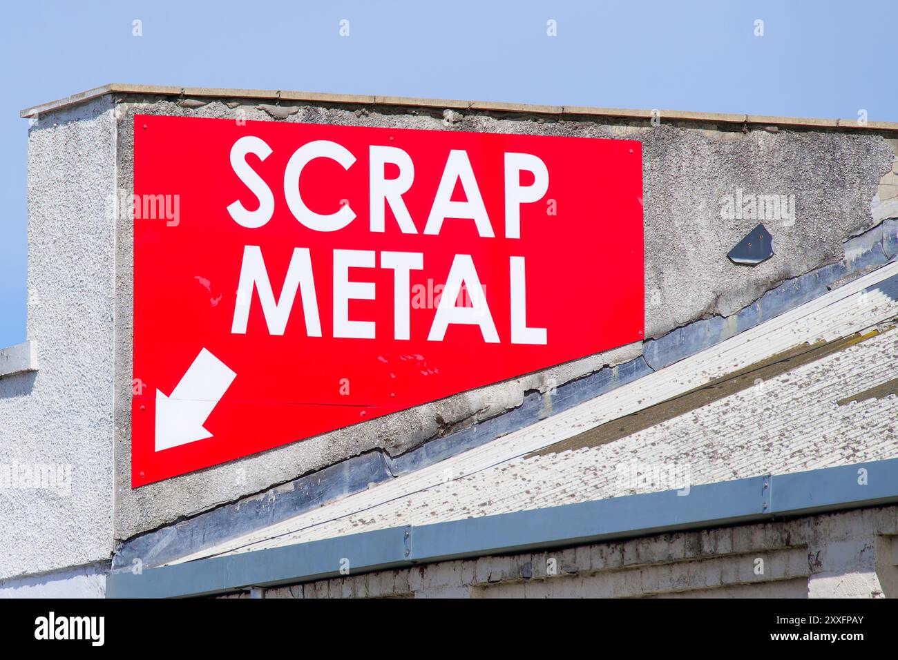 Scrap metal sign at recycling compound Stock Photo - Alamy
