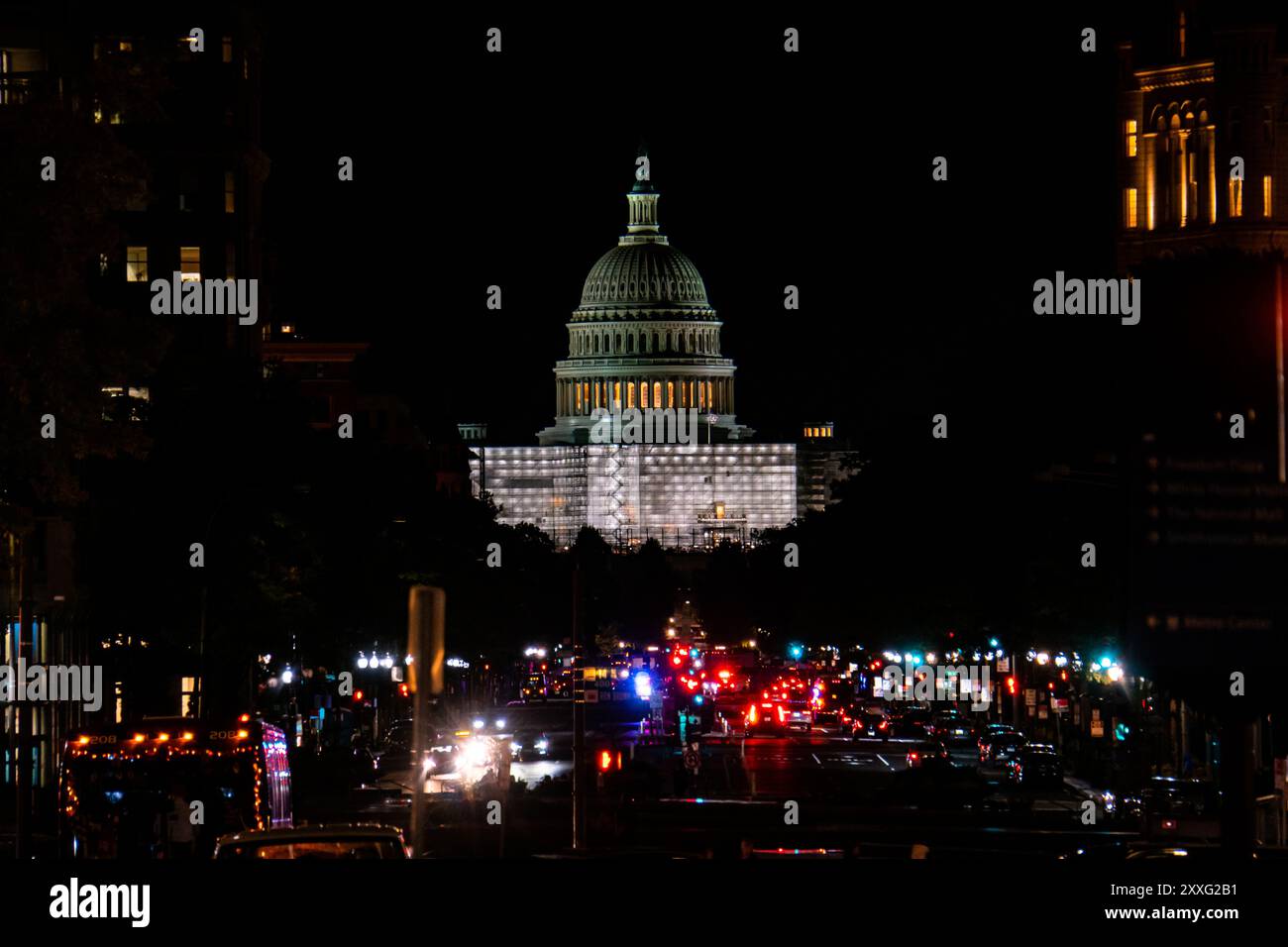 Capitol by night Stock Photo - Alamy