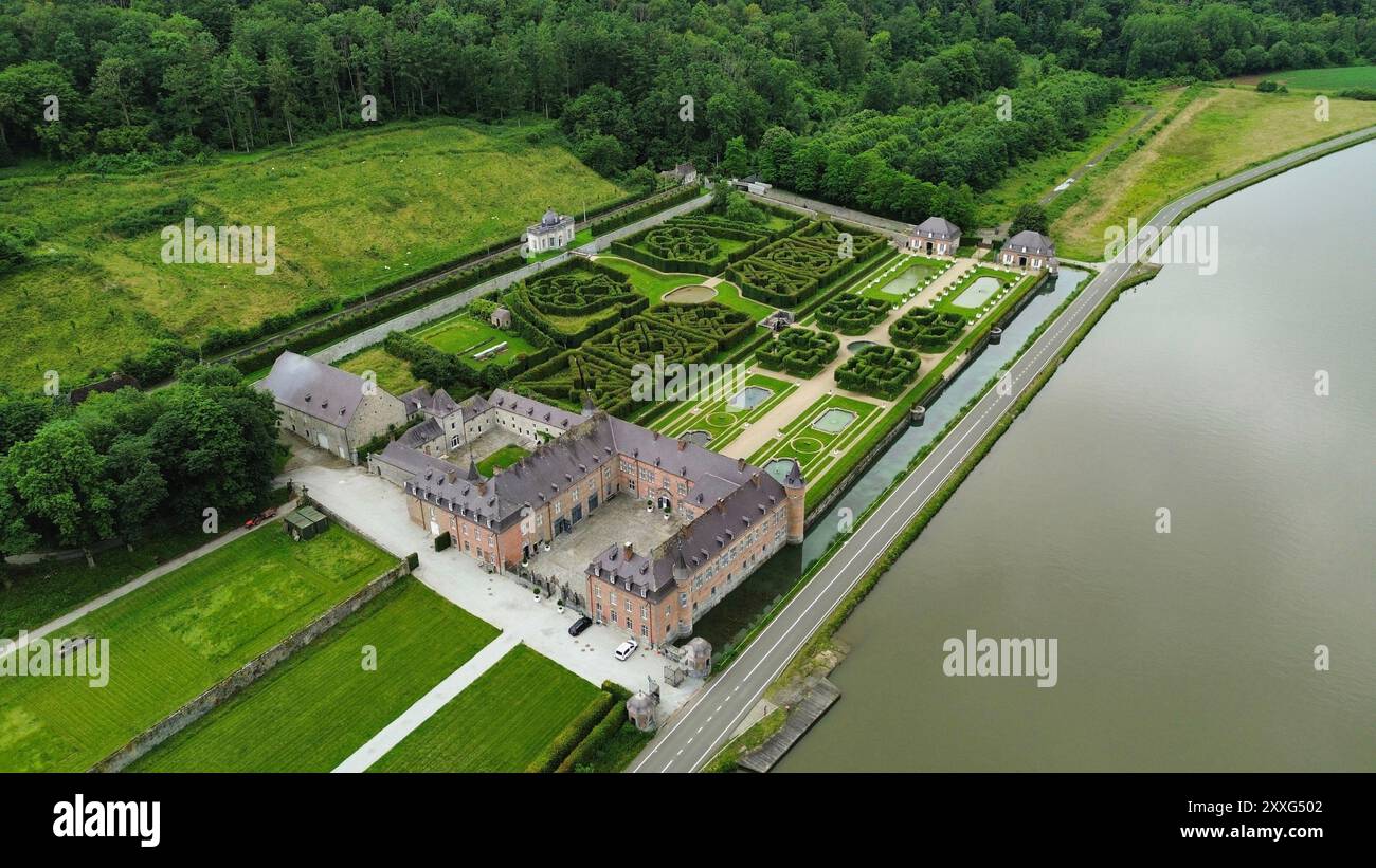 Belgium castle freyr hi-res stock photography and images - Alamy