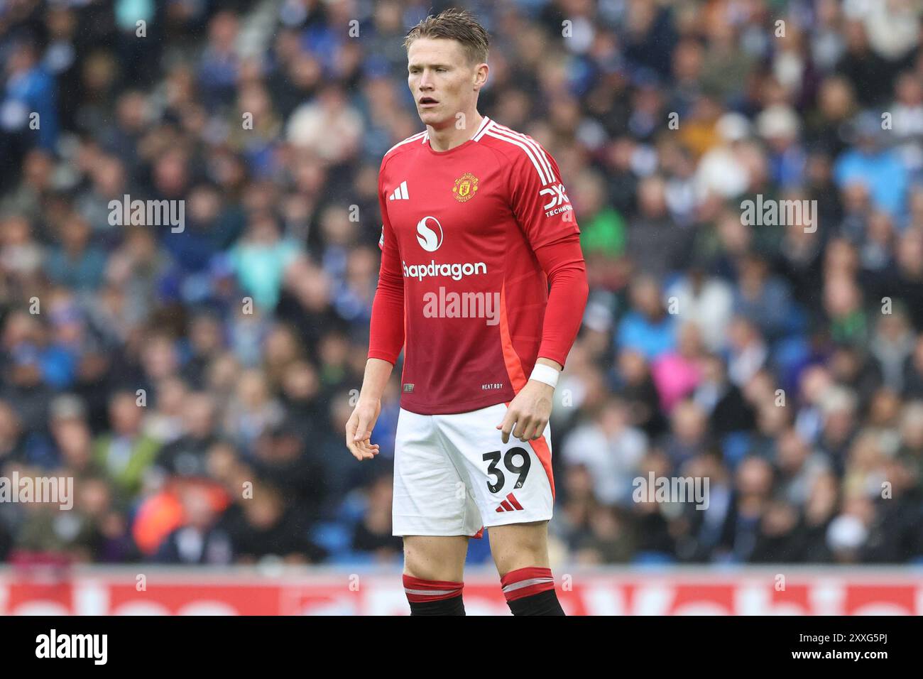 Scott mctominay of manchester utd fc hi-res stock photography and ...