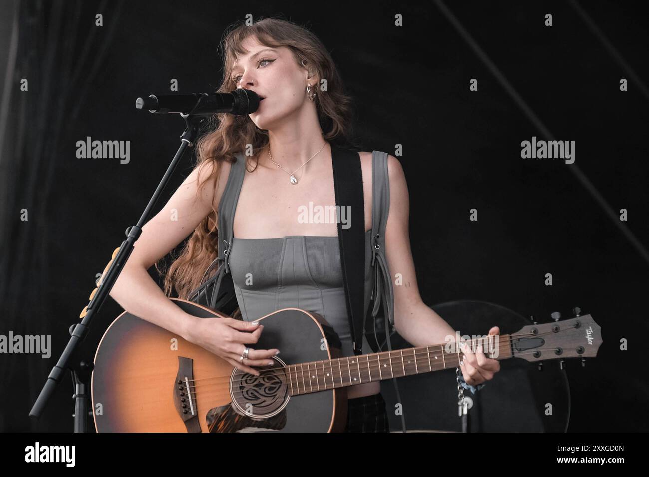 Southsea, UK. 24th Aug, 2024. English singer-songwriter Holly Ffion ...