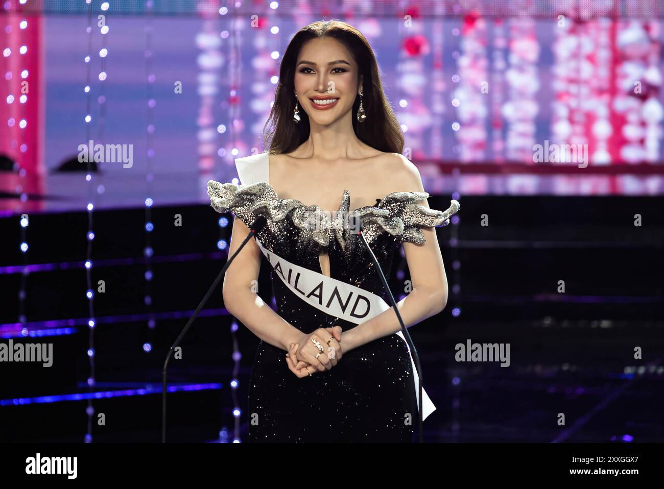 Pattaya, Thailand. 24th Aug, 2024. Saruda Panyakham from Thailand gives a speech during the Miss ...