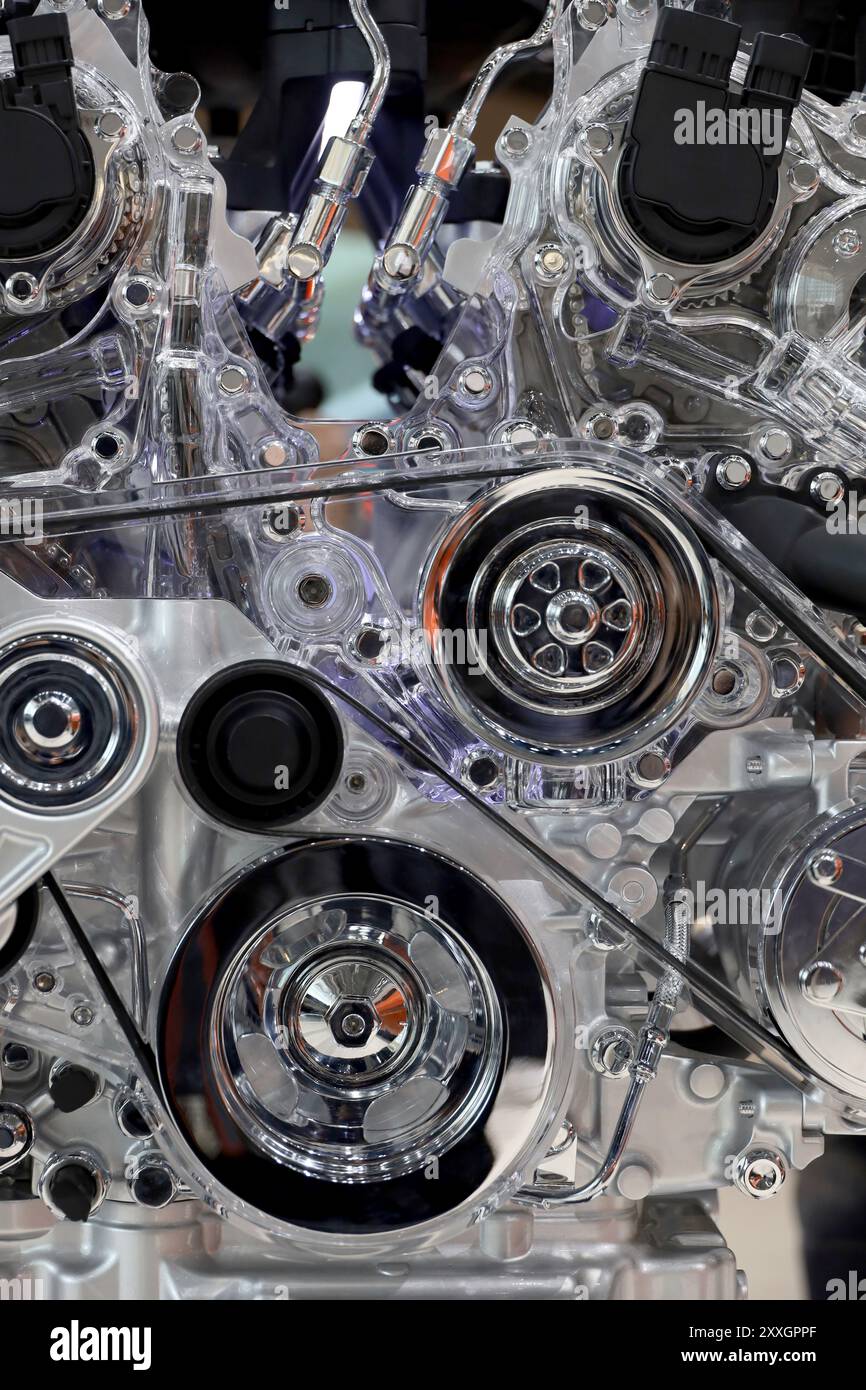 Belt drive structure made of transparent plastic to transmit power ...