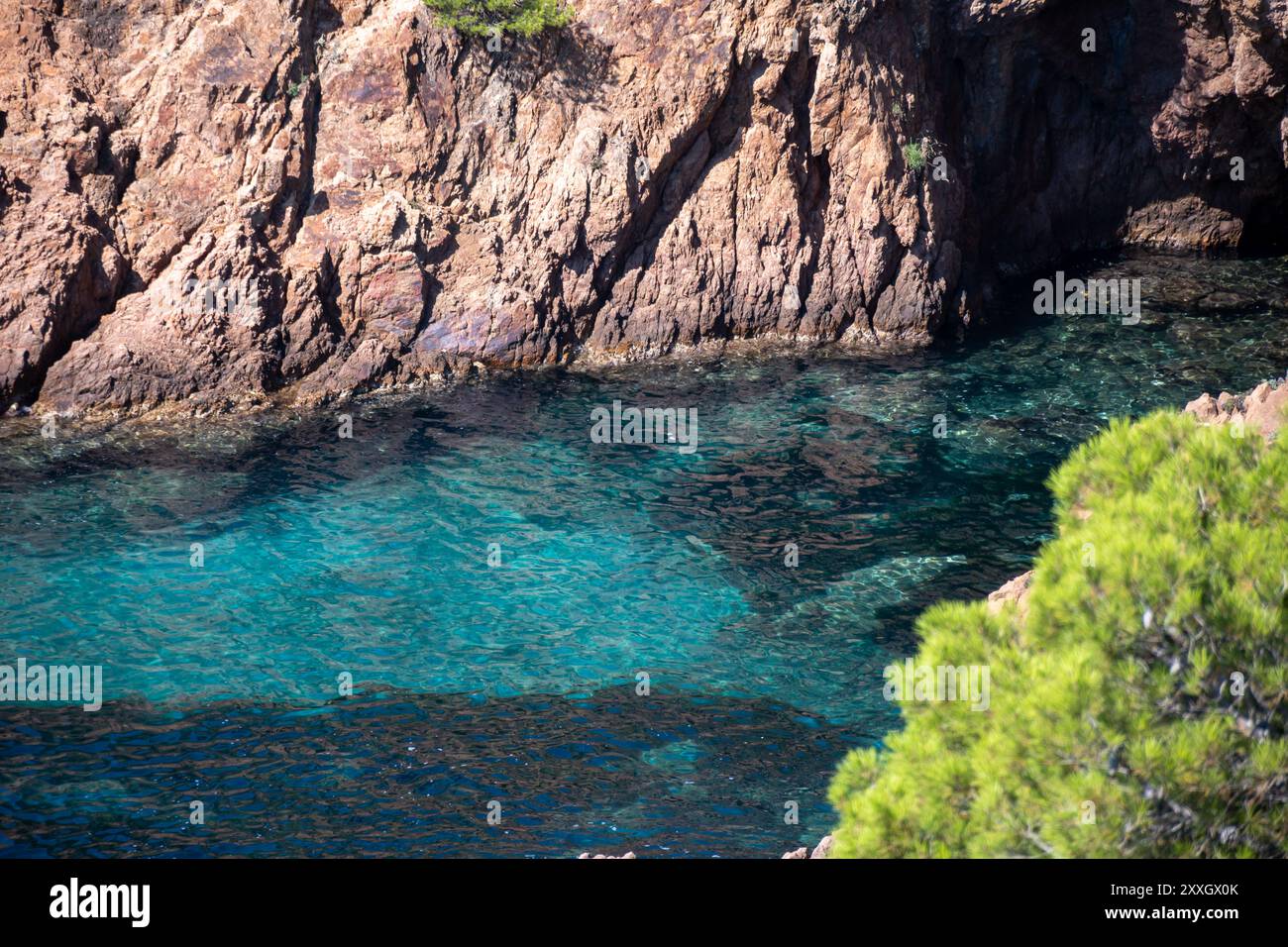 Views along Corniche d’Or or Corniche de l’Esterel beautiful coastal ...
