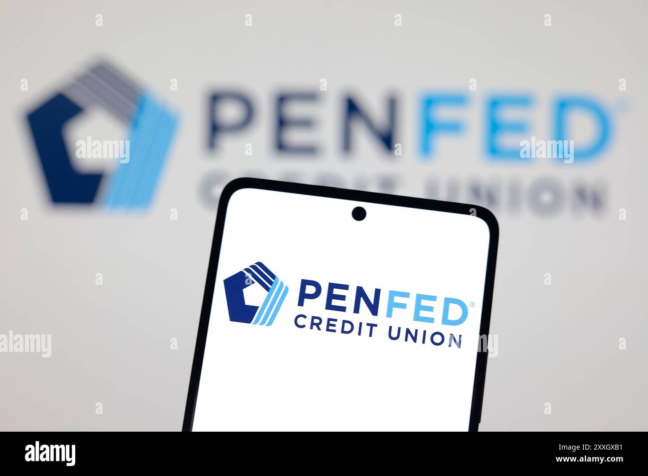 Pentagon logo hi-res stock photography and images - Alamy