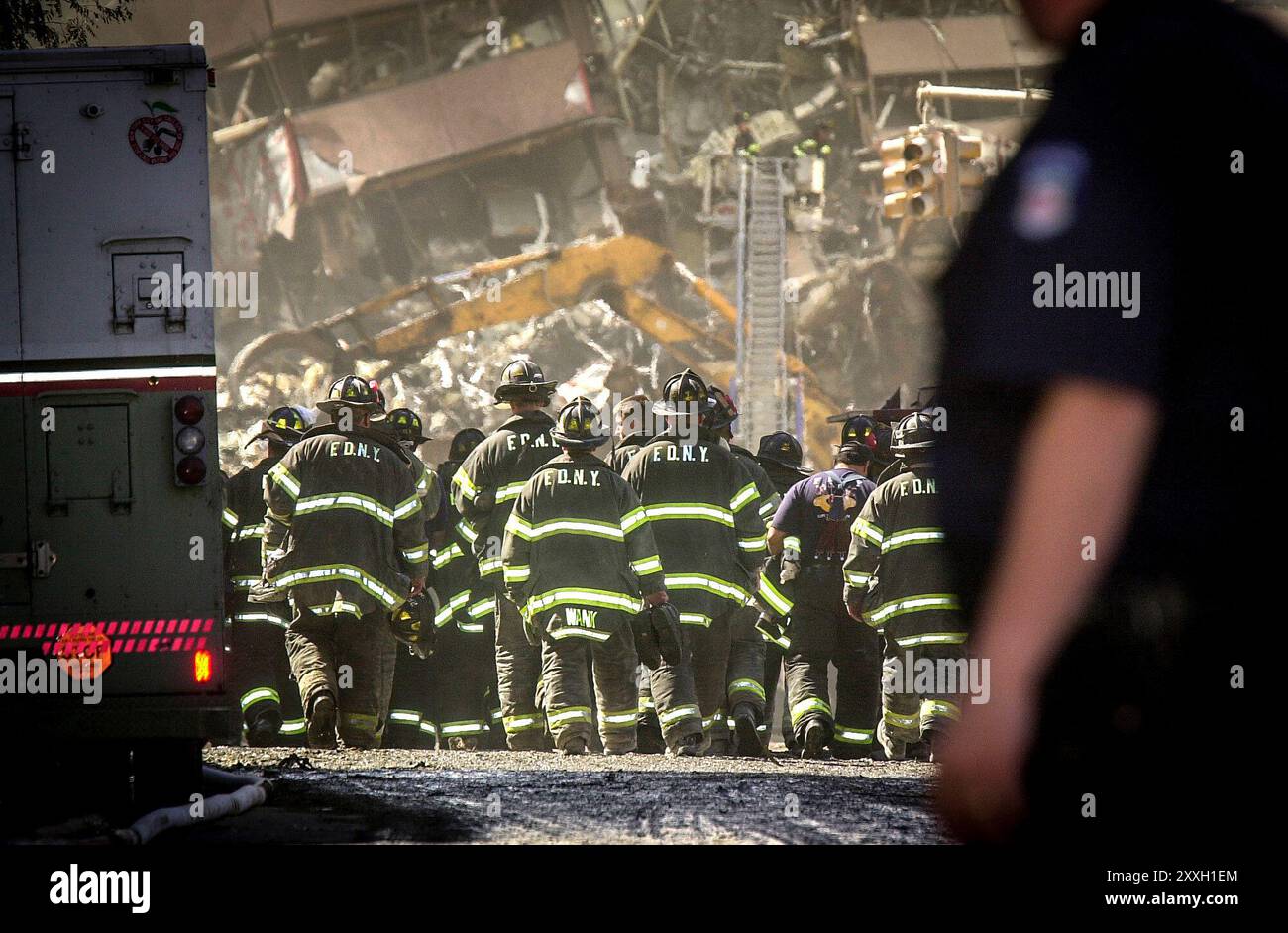 Frantically search hi-res stock photography and images - Alamy