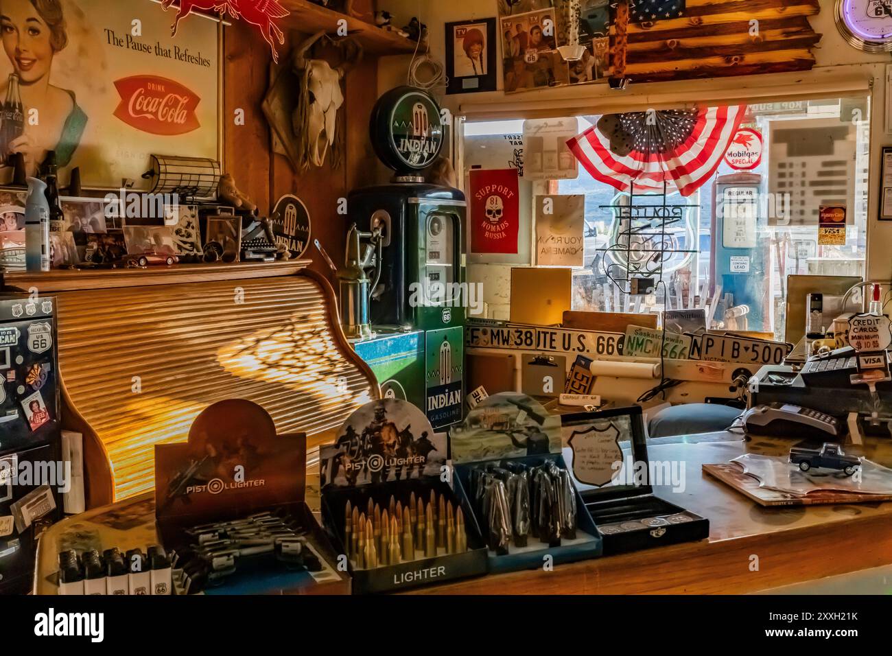 Vintage general store interior hi-res stock photography and images - Alamy