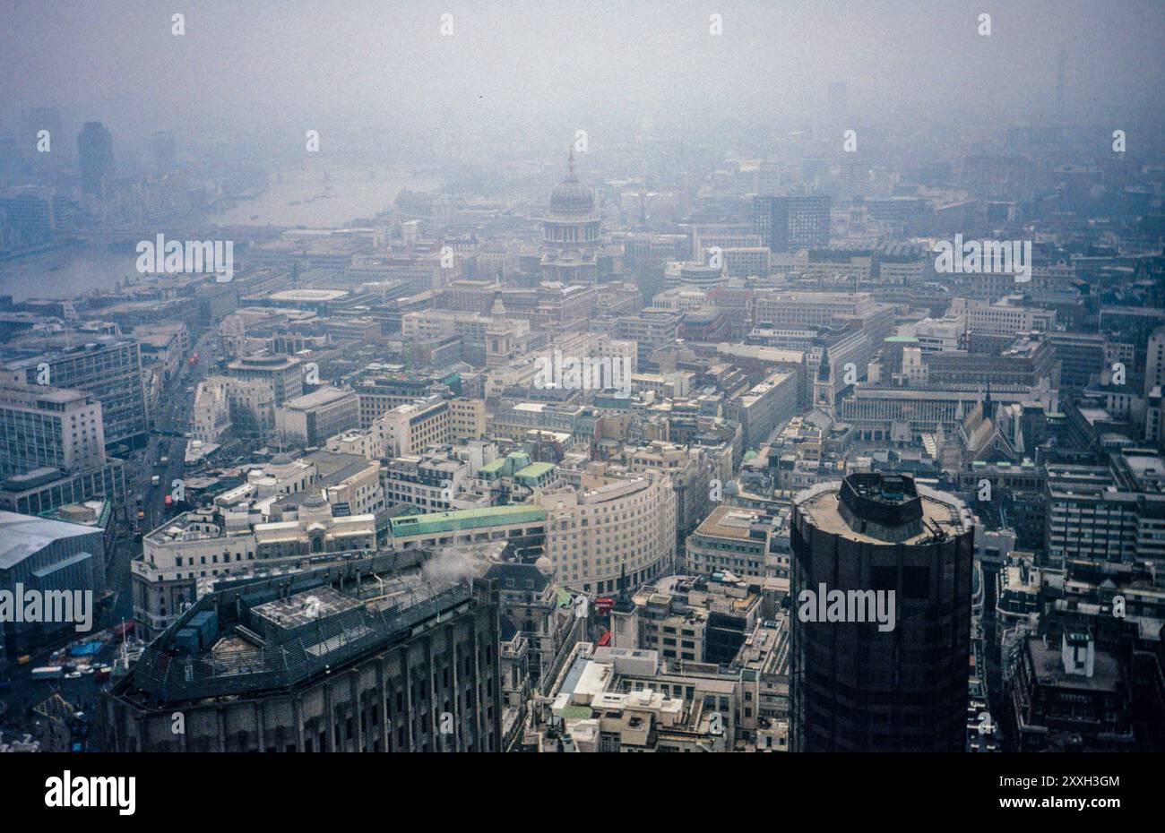 1992 london hi-res stock photography and images - Alamy