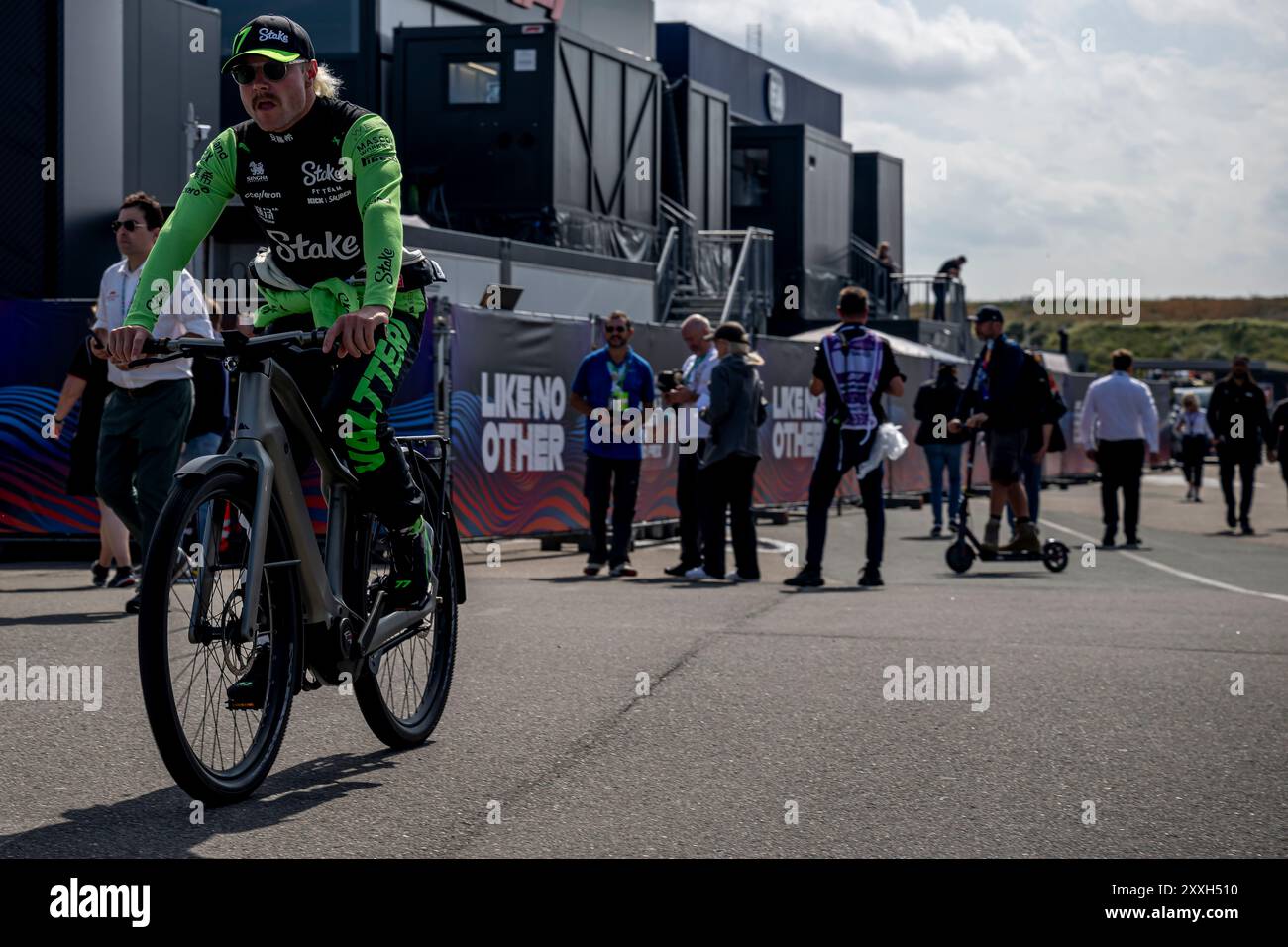 Stake f1 hi-res stock photography and images - Alamy