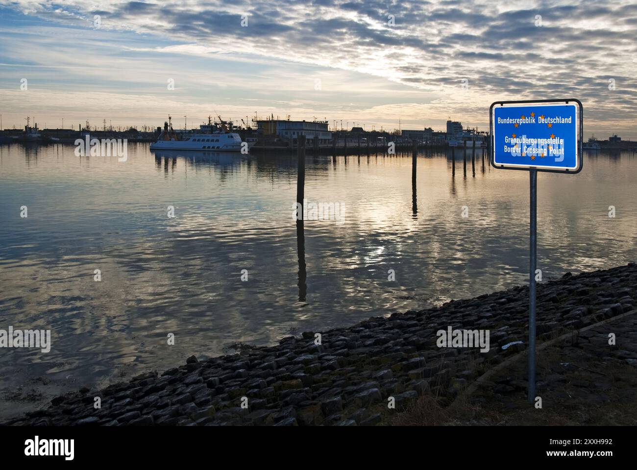 Germany border port hi-res stock photography and images - Alamy