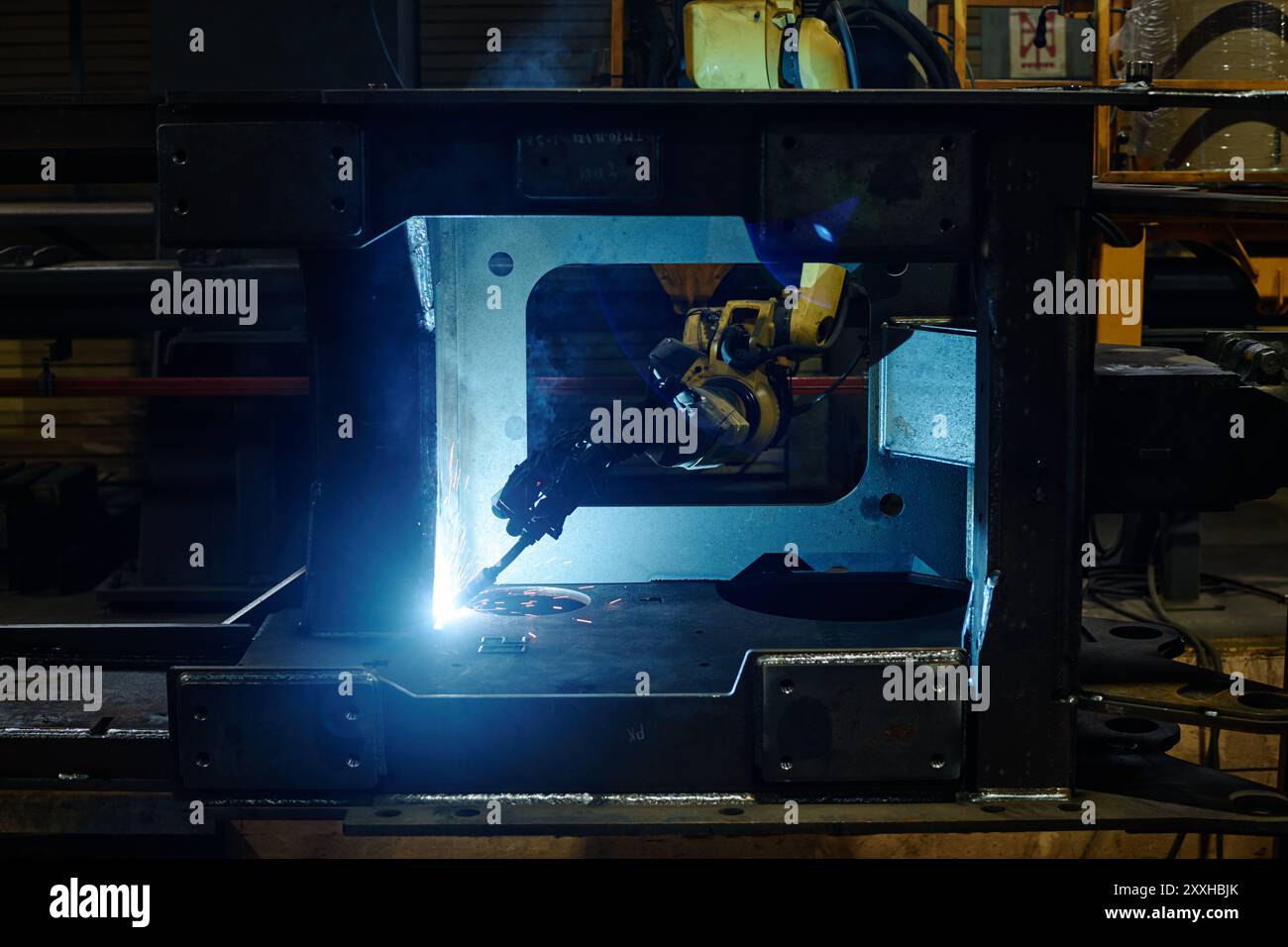 Industrial machinery mechanics factory worker hi-res stock photography ...