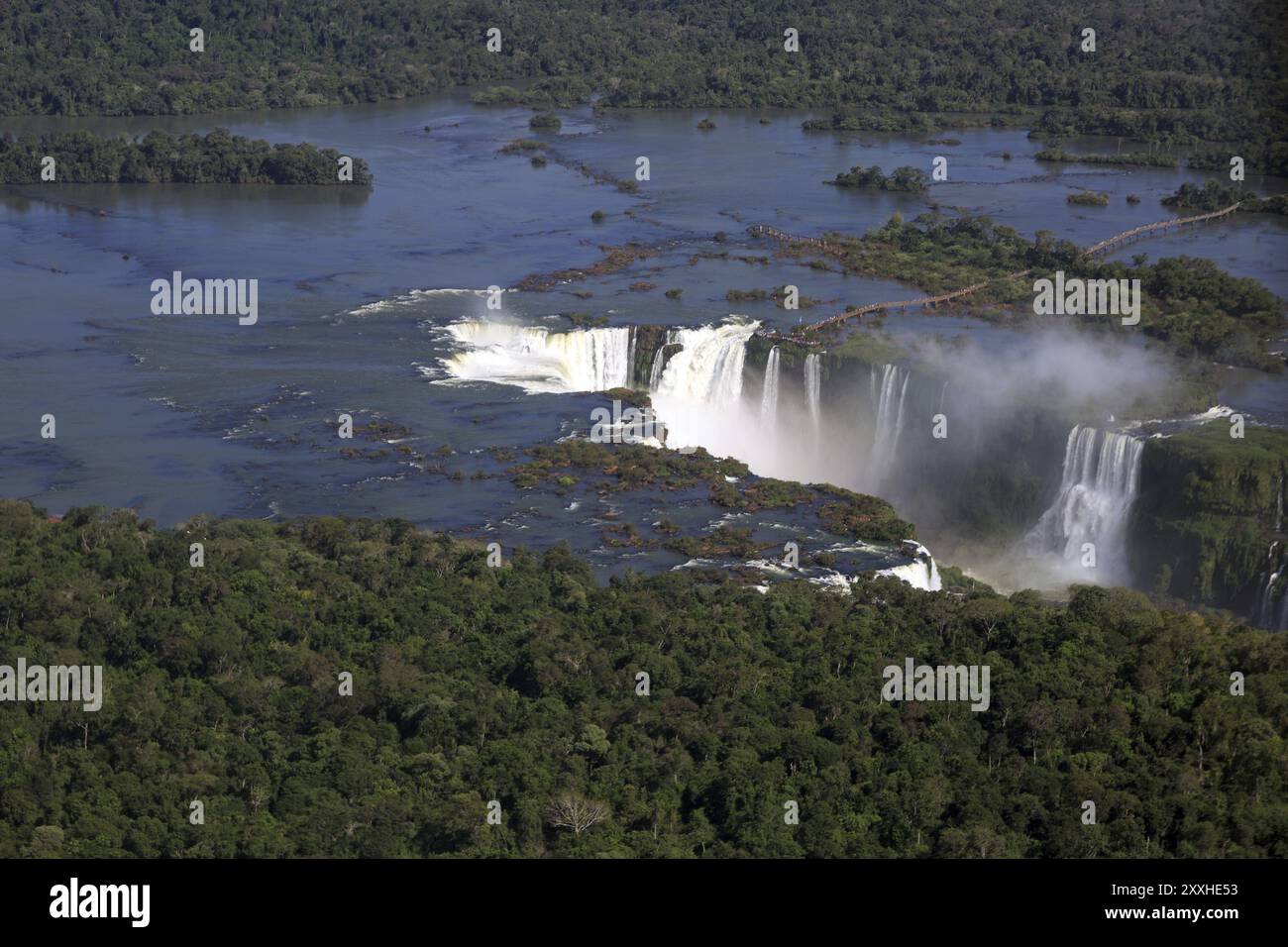 Atomised spray hi-res stock photography and images - Alamy