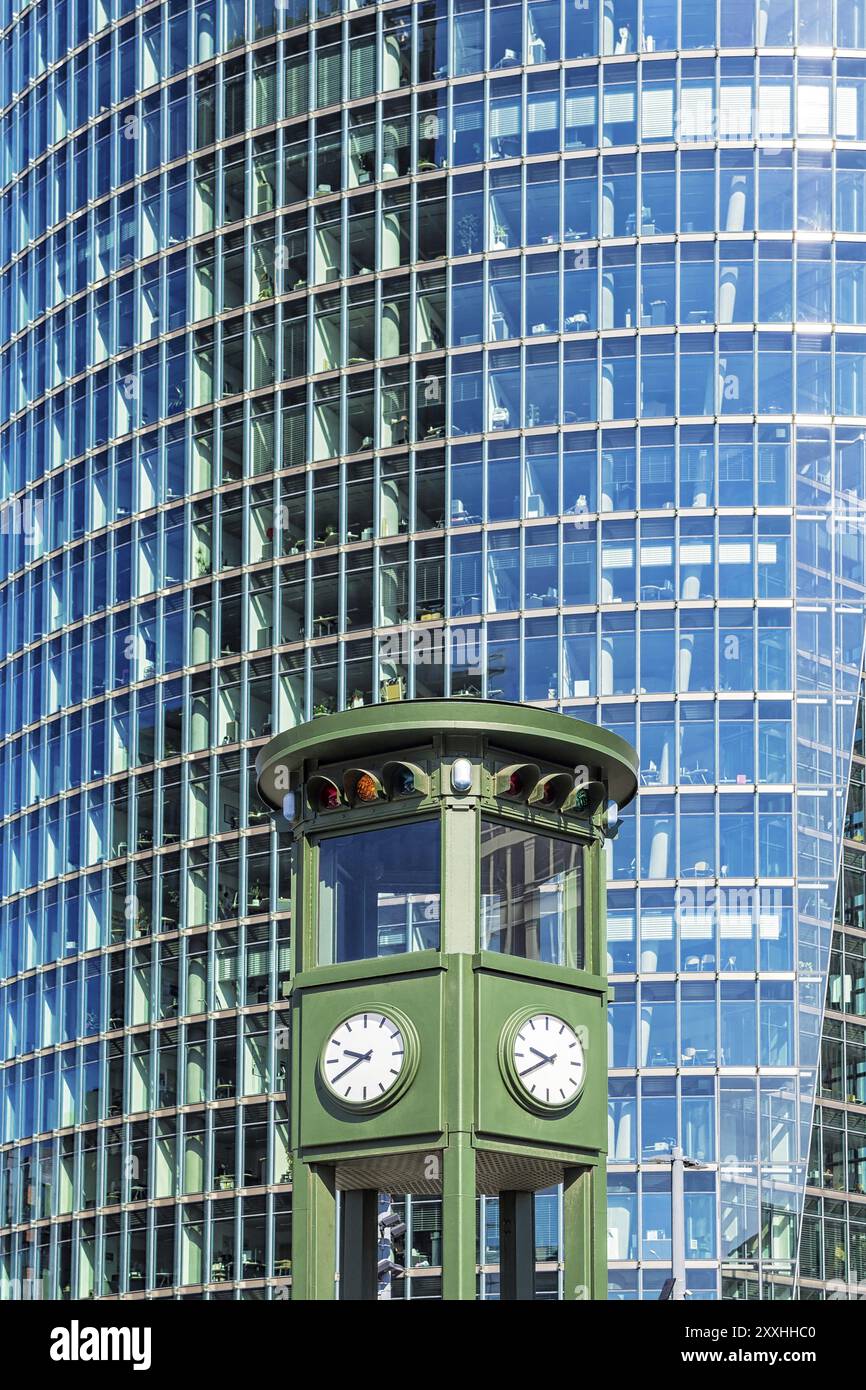 Detail of a building in Berlin Stock Photo - Alamy