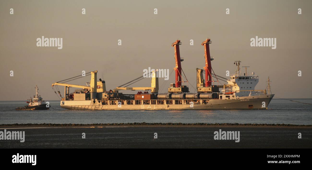 Special cargo ship Stock Photo - Alamy