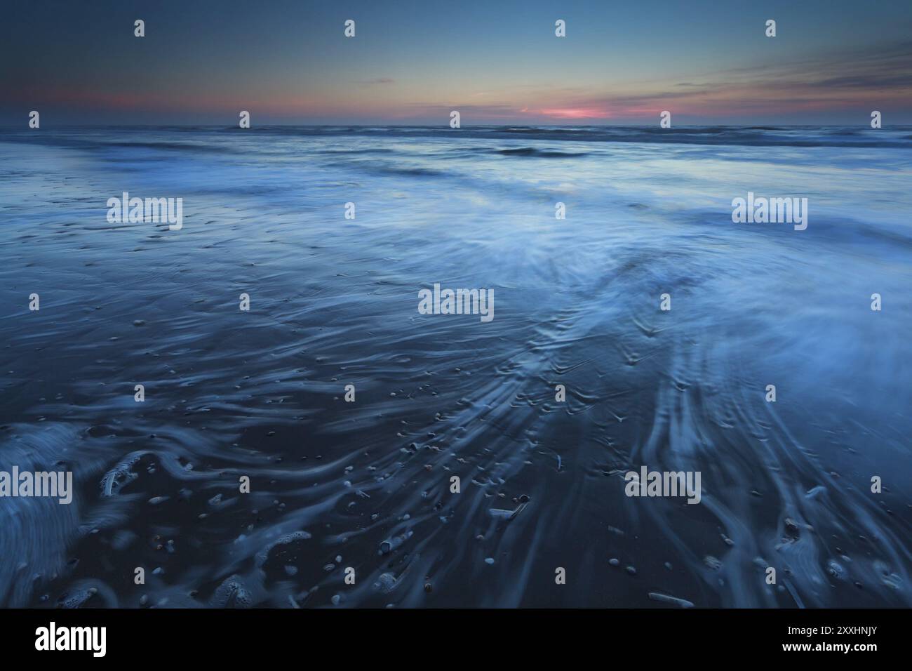 Light bulb north sea hi-res stock photography and images - Alamy