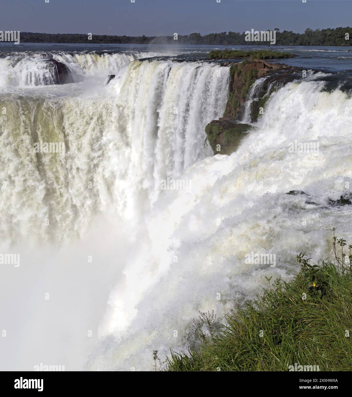 The Devil's Throat of the Iguazu Falls Stock Photo - Alamy