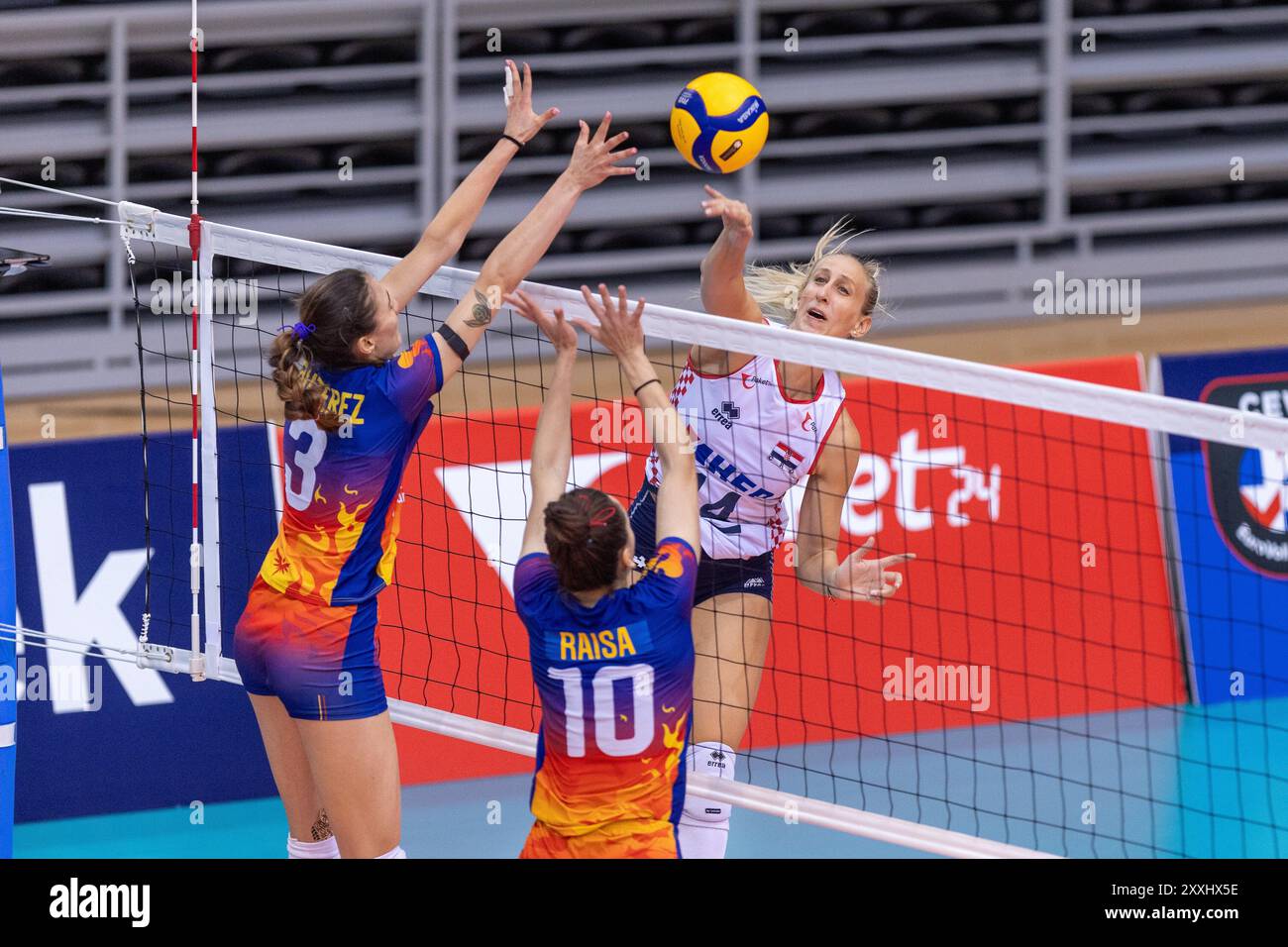 Laura block hi-res stock photography and images - Alamy