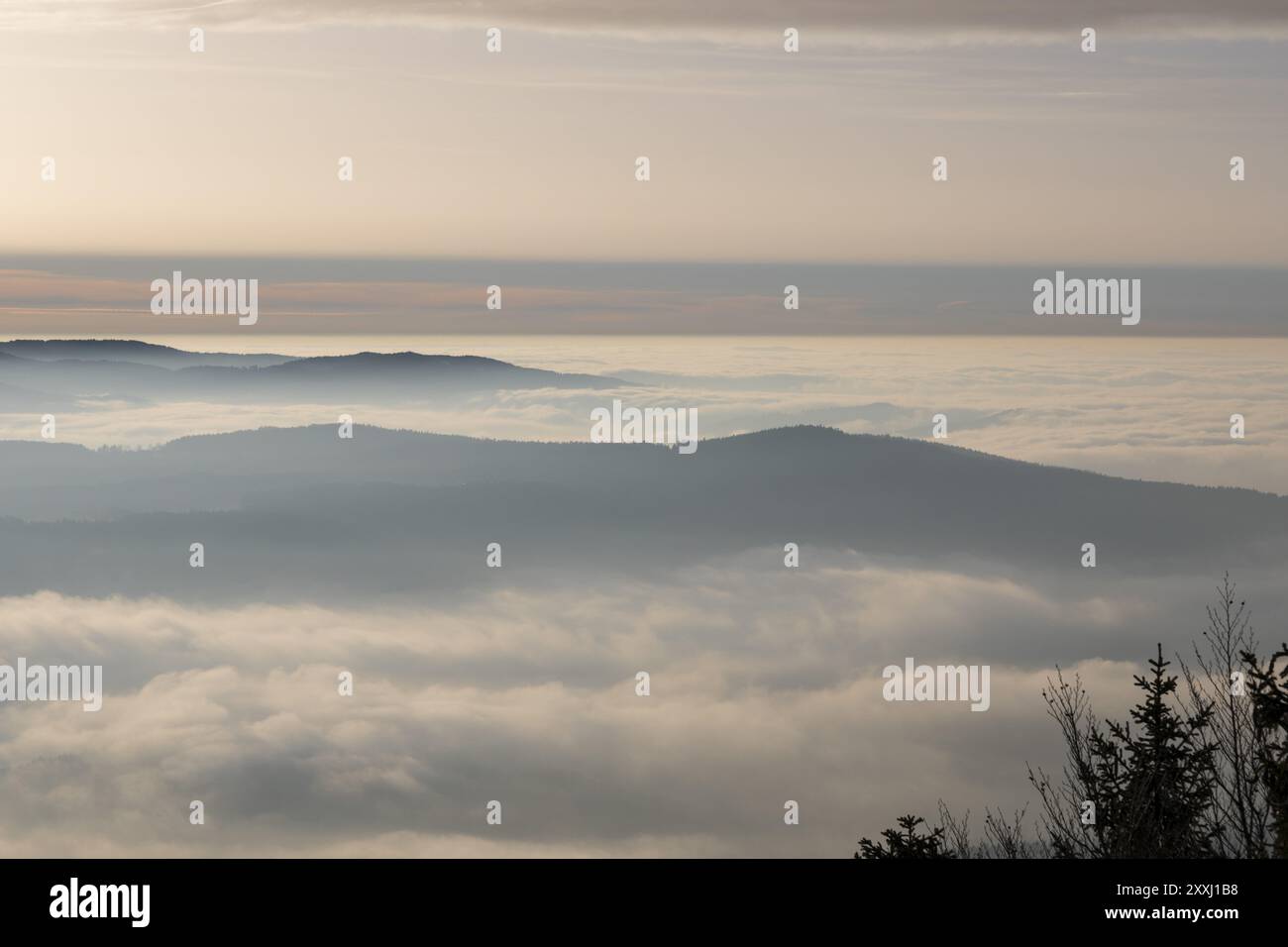 Inversion weather situation, inversion Stock Photo - Alamy