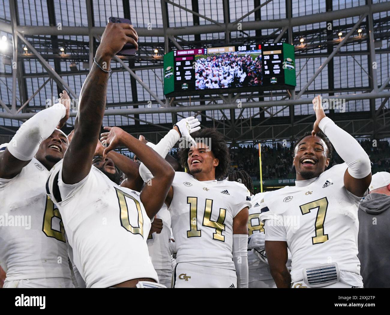 Florida state university seminoles football hi-res stock photography ...